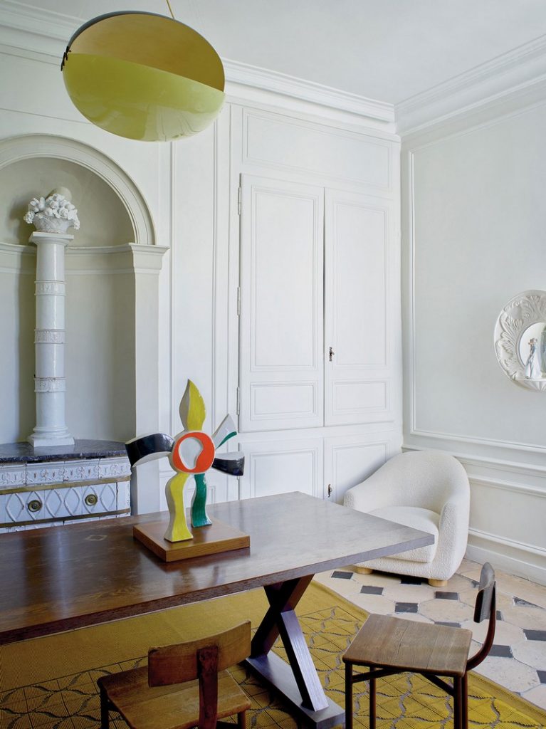 How To Decor With Memphis Design Furniture?