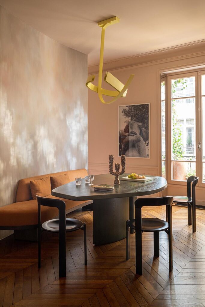 Famous Interior Designers: Timeless Lessons Elegant Spaces