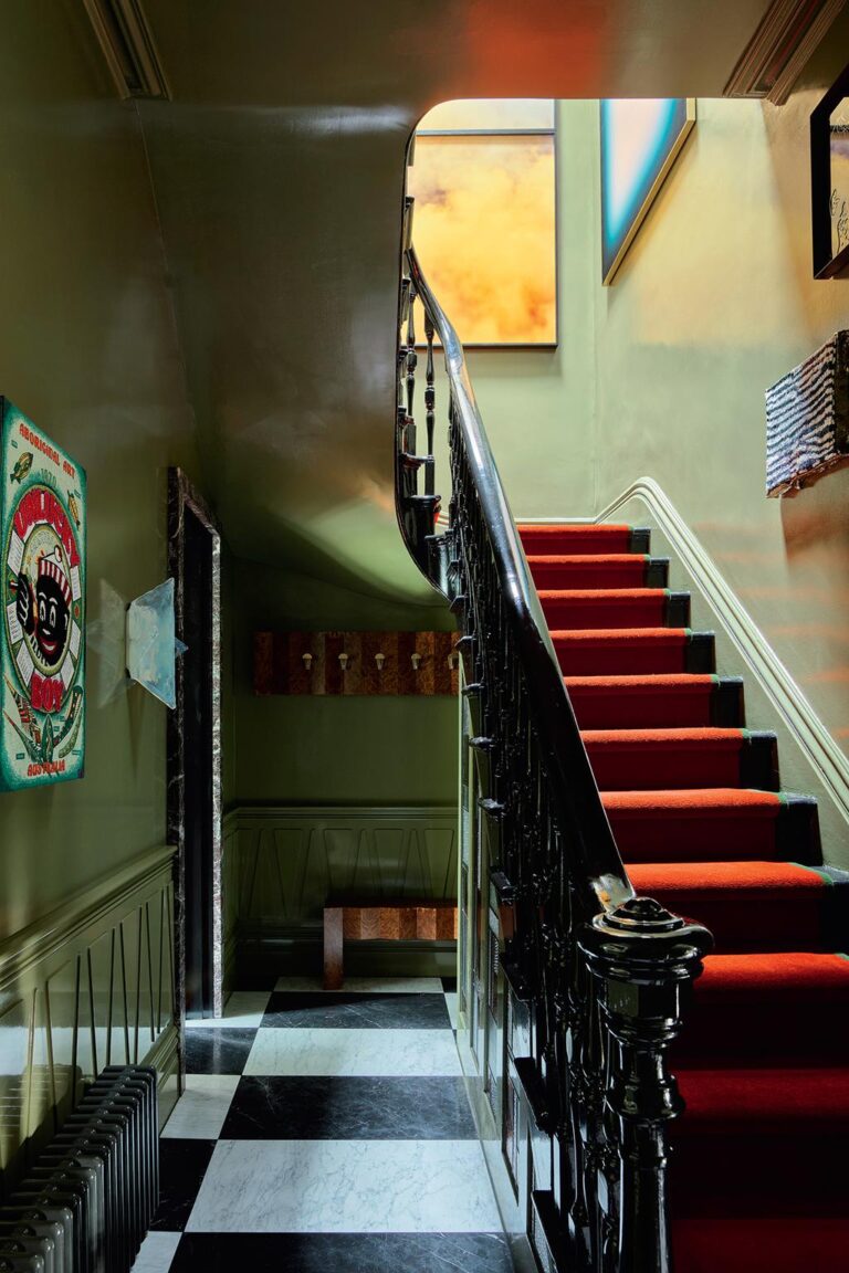 The Magnificent Flack Studio's Melbourne Terrace Revival