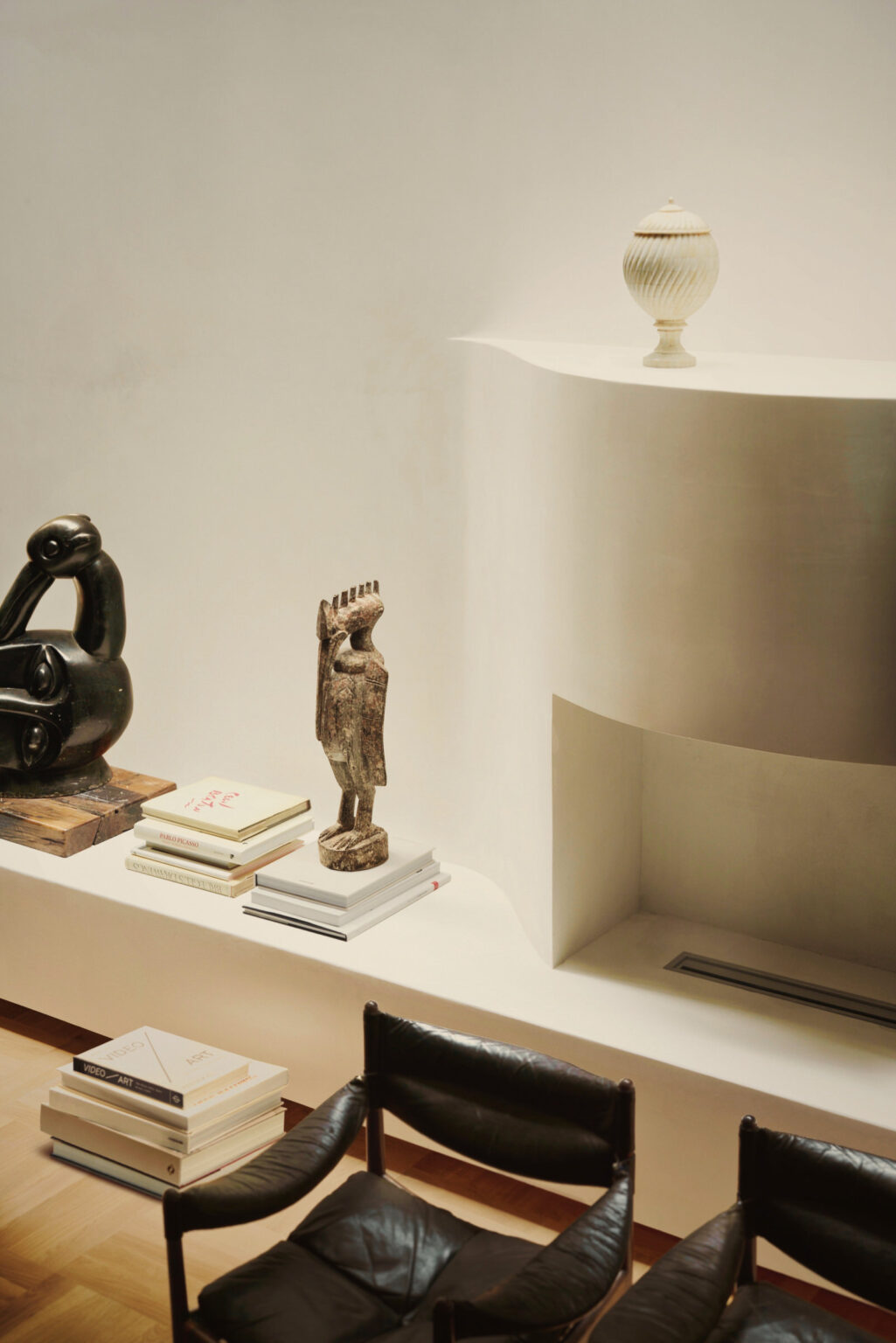 Elegant Fusion - Explore A Home Where Art Deco And Mid Century Style Merge