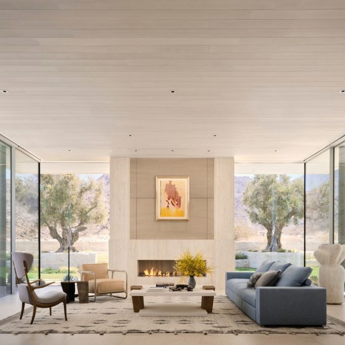 Look Inside The Stunning Desert House By Nicole Hollis