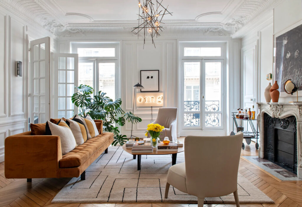 Peek Inside A Stylish Haussmannian Home In Paris