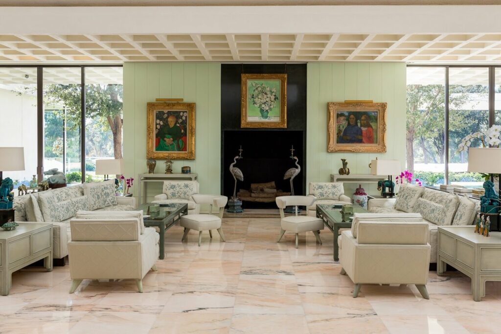 What Is Hollywood Regency Style?