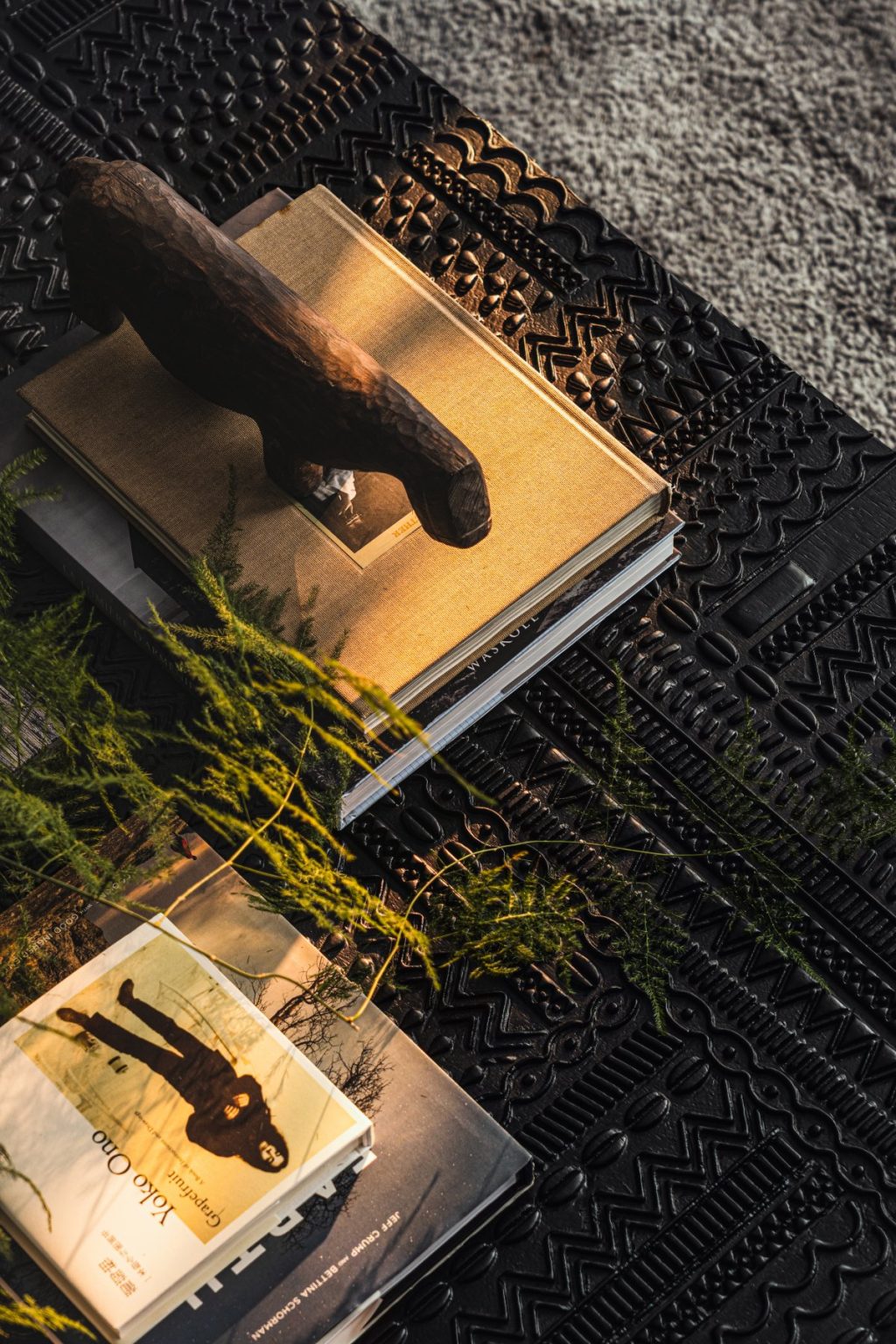 Explore The Natural Interior Design Of The Longhu Stack Room