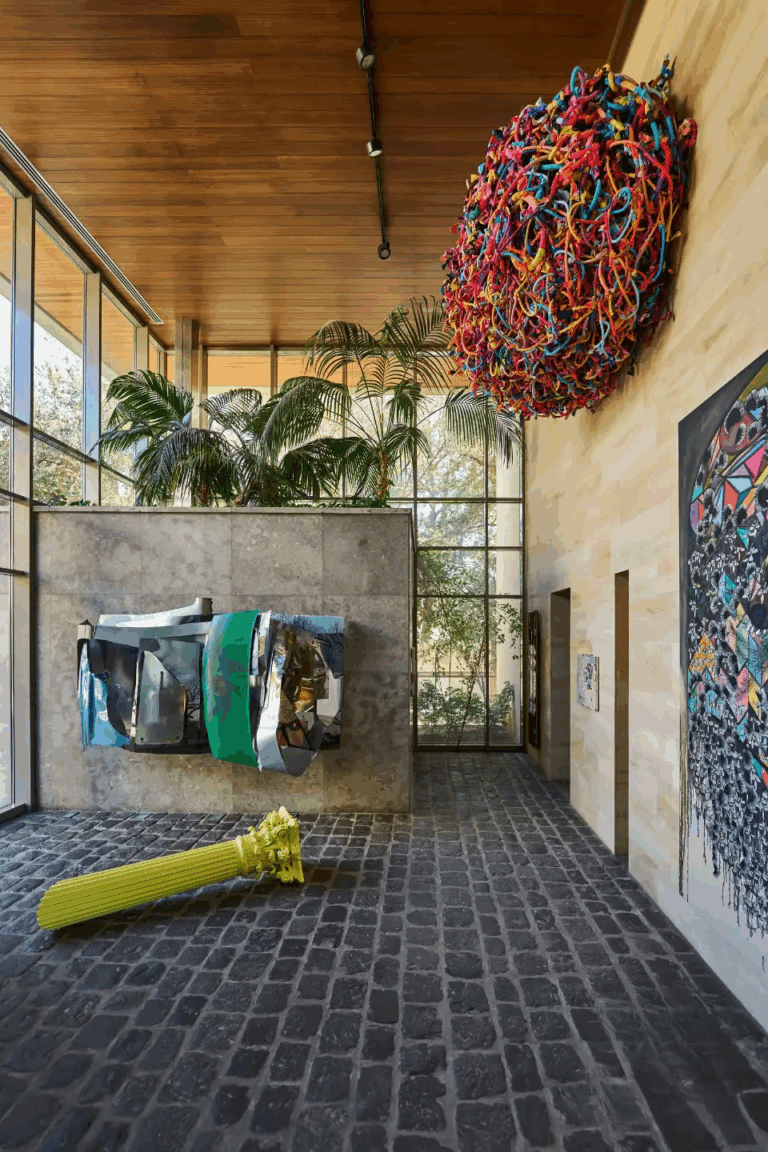 Modern Villa In Amman Blends Architecture, Art, Family Life