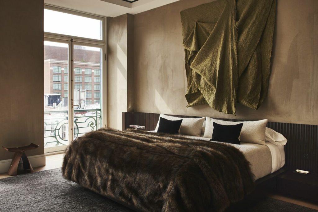 Timeless Elegance: Exploring Modern Classic Interior Design