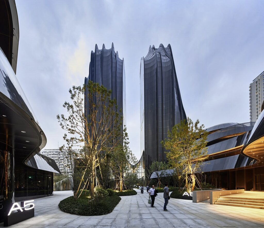 Exploring Chinese Architecture: Tradition And Innovation