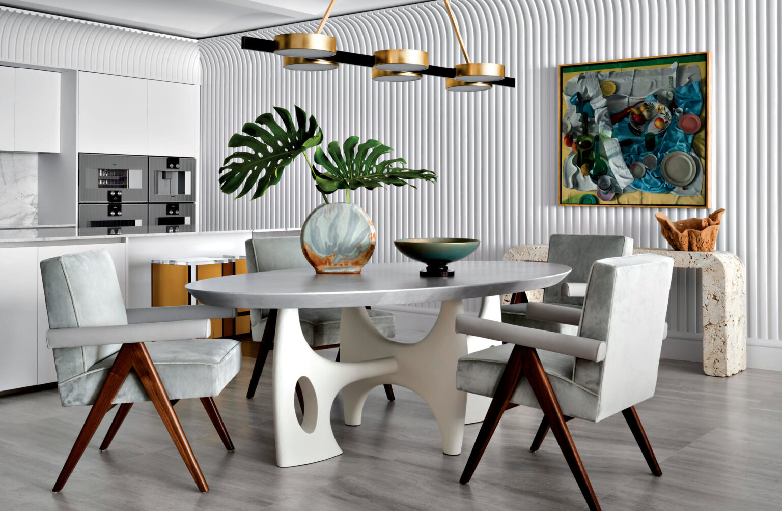 Modern Miami: Ultimate Fusion Of Luxury And Coastal Living