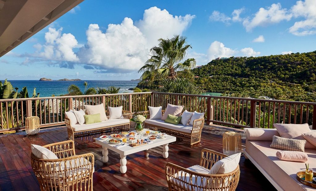 Tropical Interior Design - An Oasis Of Tropical Decor